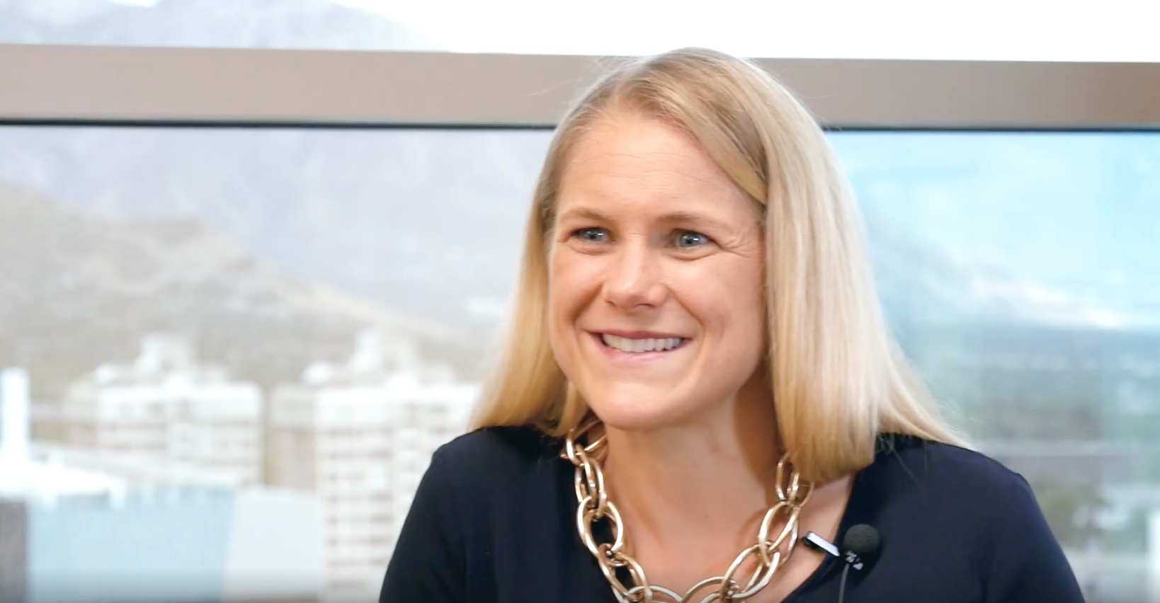 Editor Spotlight: Dr. Lindsay Burt